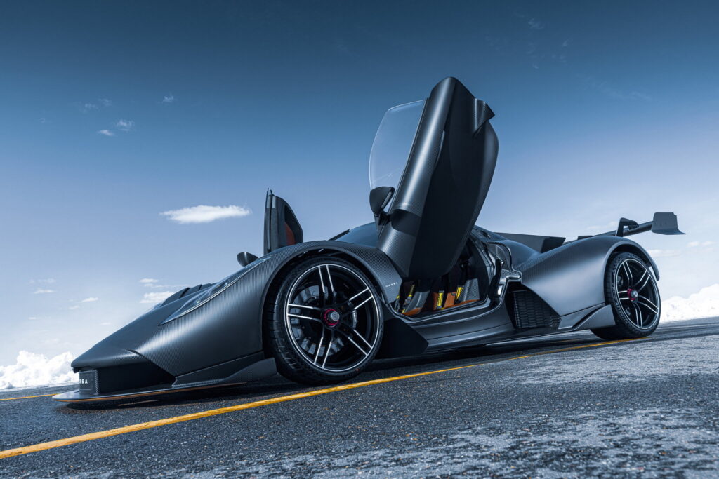ROSSA GT LM 是 GT2 系列新型俄罗斯赛车的有趣概念 - VMax.si