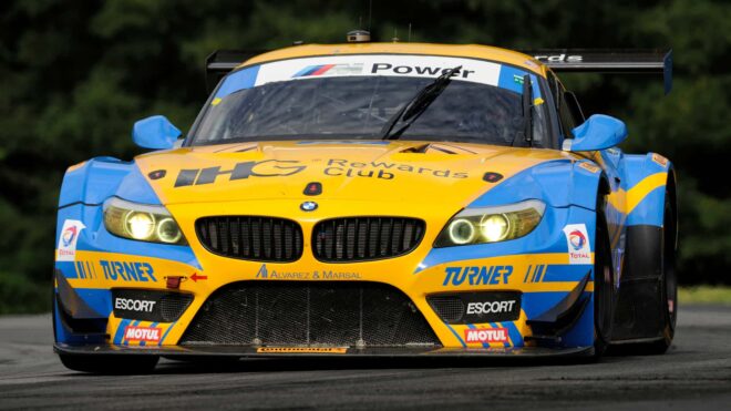 This crazy BMW Z4 GT3 is equipped with a potent Mercedes V12 engine ...