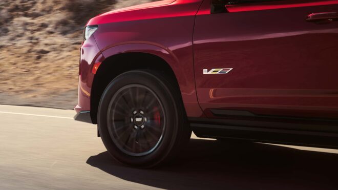 Cadillac Escalade-V is coming to Europe | VMax.si